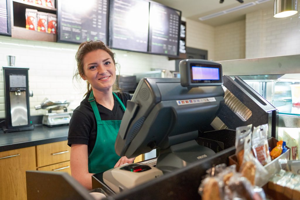 Free Online Recruiting Software | How Starbucks Beat Employee Turnover